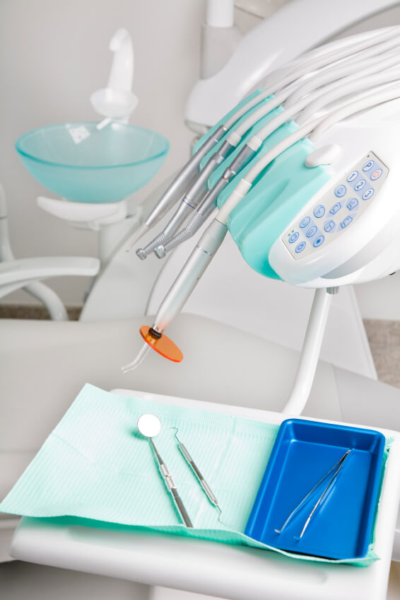 EASTHAM DENTAL PRACTICE - Bromilow Architects